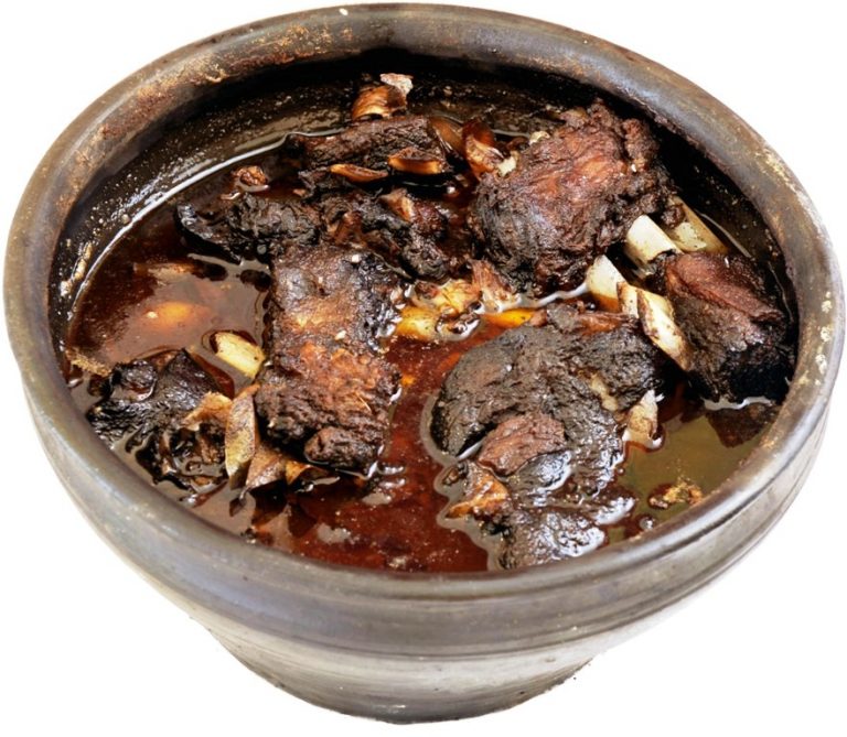 A típica e única Chanfana portuguesa | Clube de Vinhos Portugueses